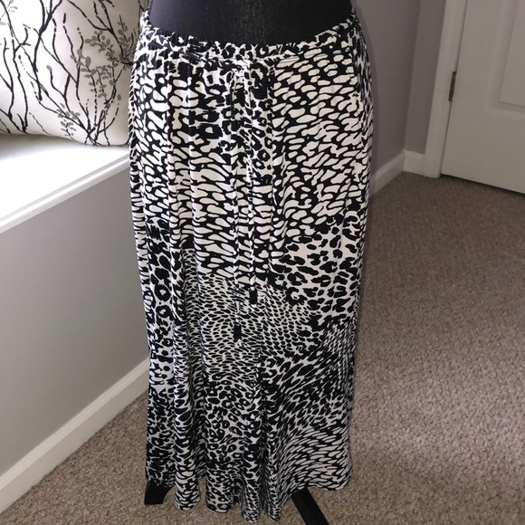 JM Collection | Skirts | Jm Collection Long Skirt Black And White ...